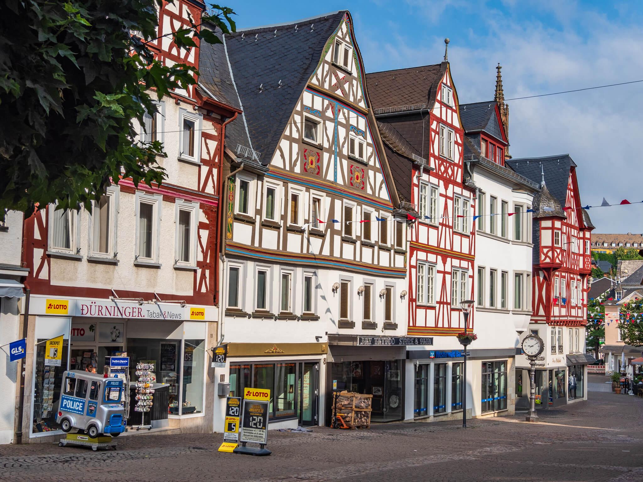 Montabaur Sehenswürdigkeiten: Tipps für die Fachwerkstadt im Westerwald ...